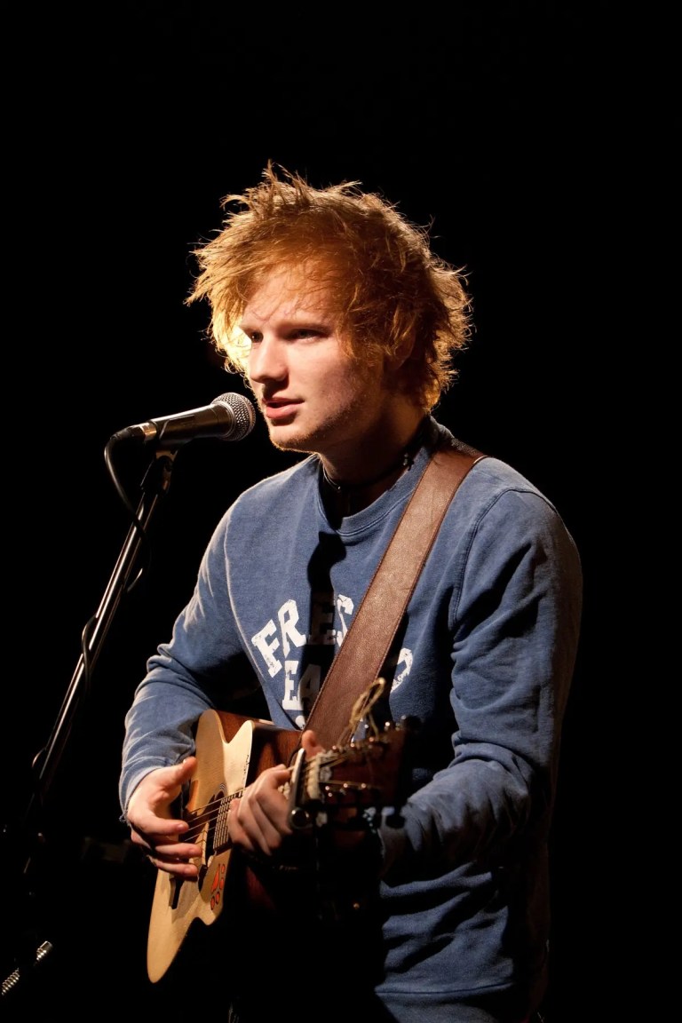 Ed Sheeran shocks fans with bold buzz cut transformation | KorcaBlog.com